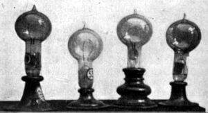 Los verdaderos inventores de la bombilla | TN